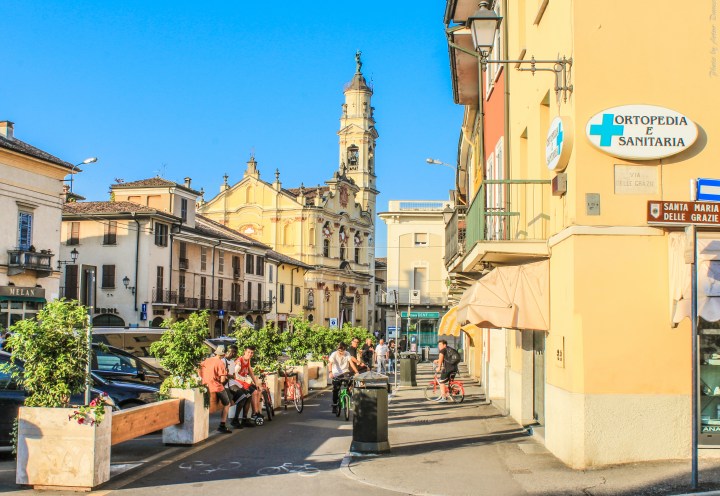 Crema – “So what does one do around here?” – "Somewhere in northern Italy"